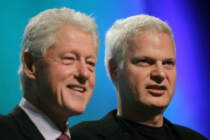 Lifelong Friend of Bill Clinton Jumps to His Death - Truth And Action